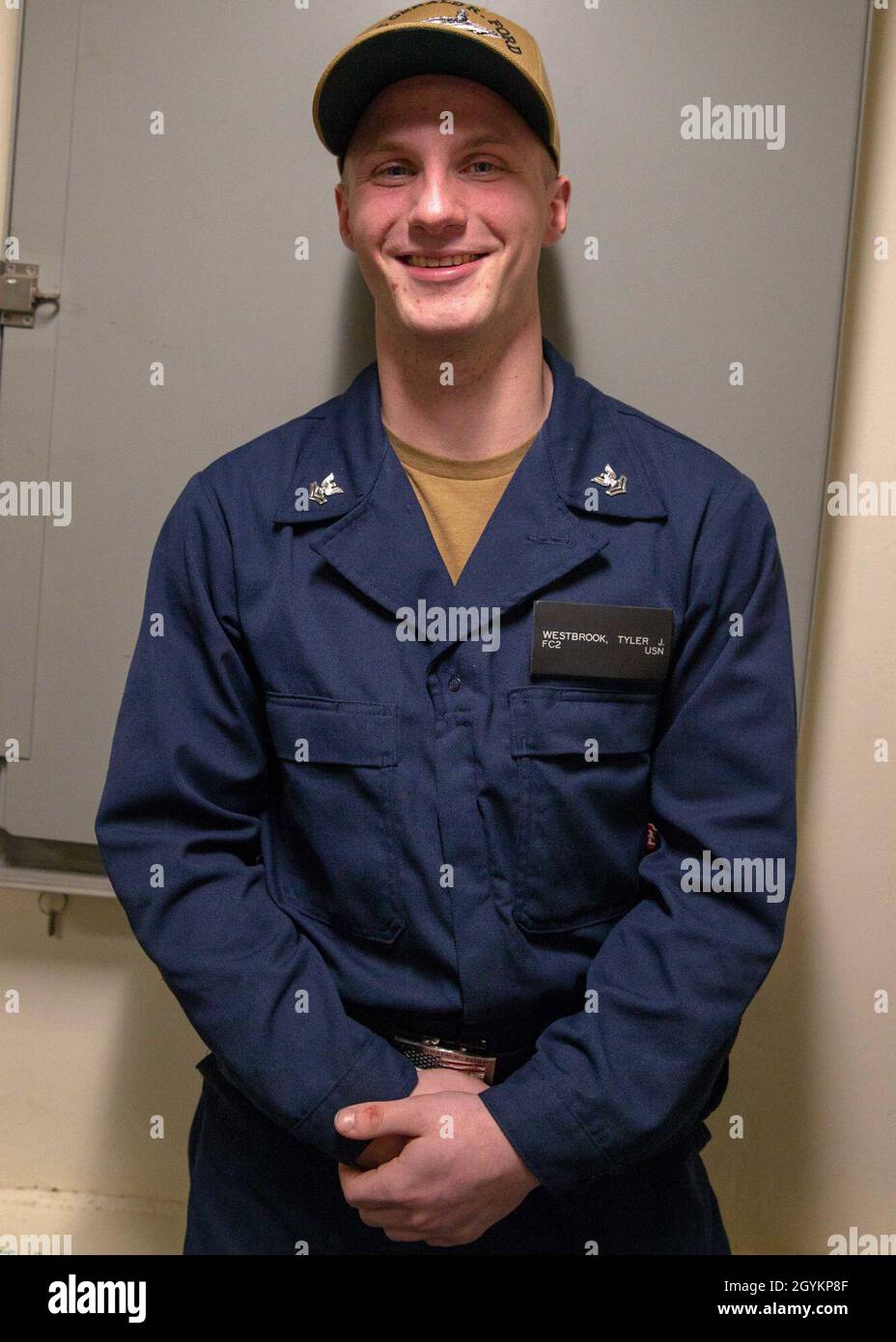 ATLANTIC OCEAN (Jan. 22, 2020) Fire Controlman 2nd Class Tyler ...