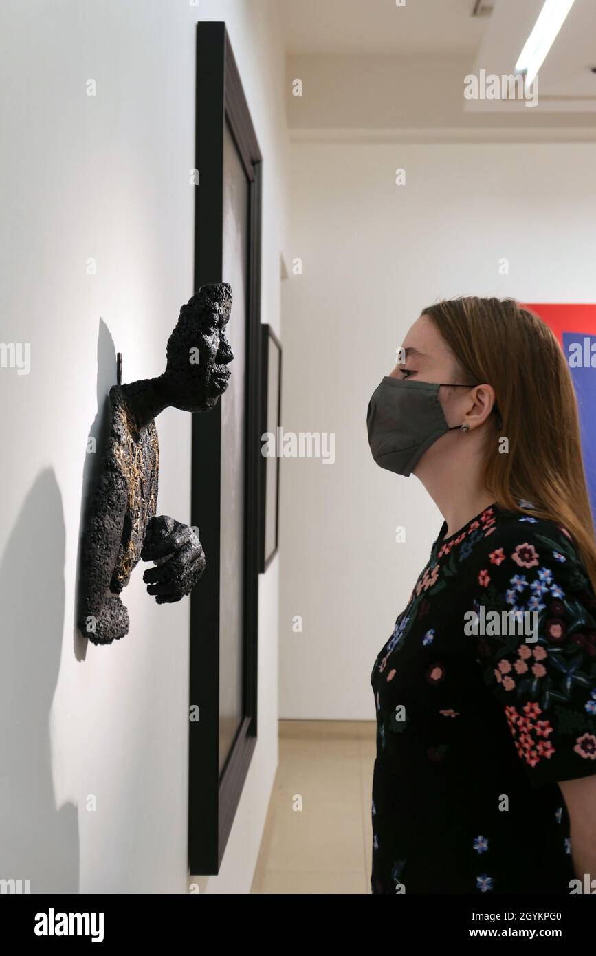 Works by Jean-Michel Basquiat , Peter Doig ,david Hockney , Bridget ...