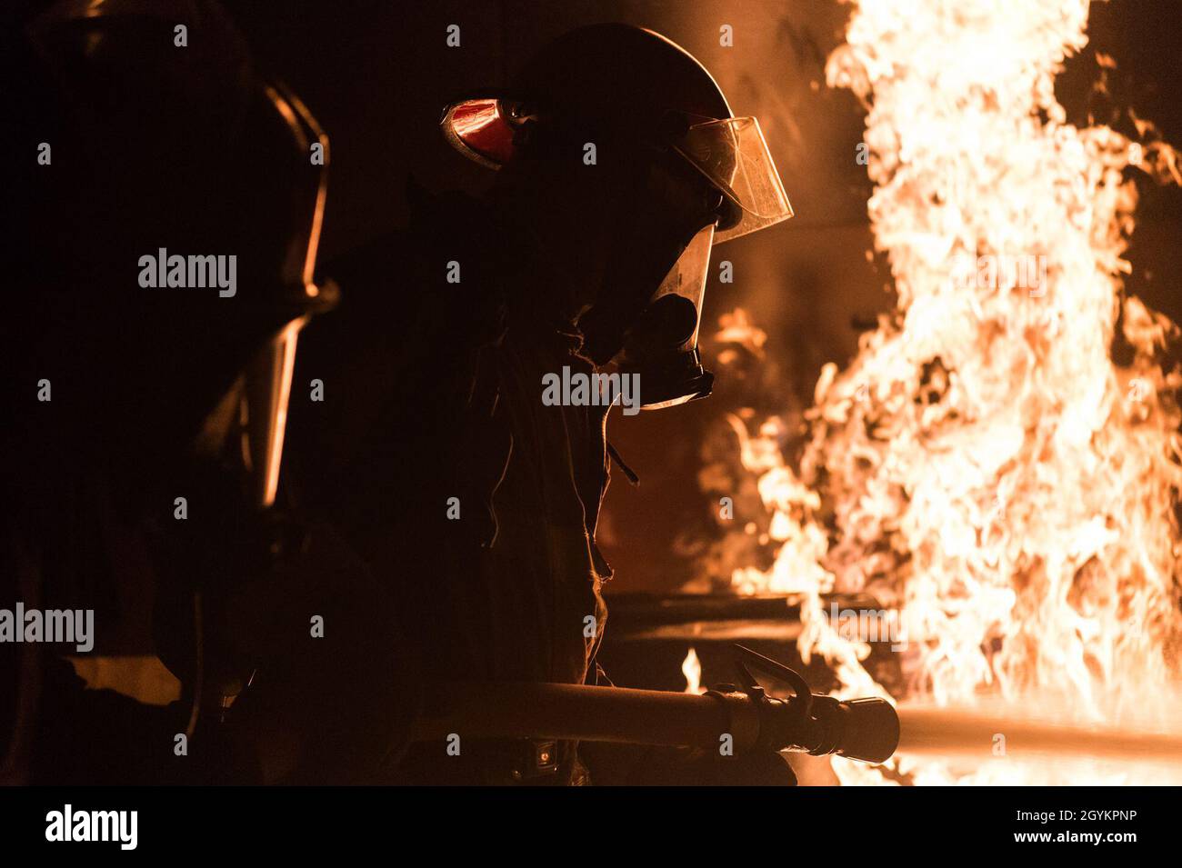 Fire class b hi-res stock photography and images - Alamy