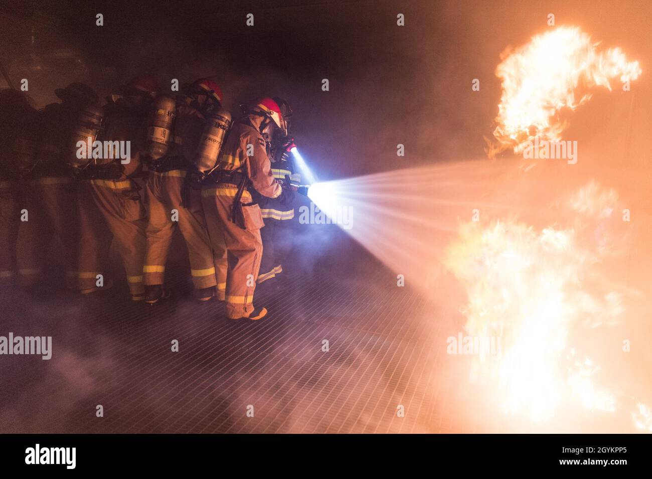 Class b fire hi-res stock photography and images - Alamy