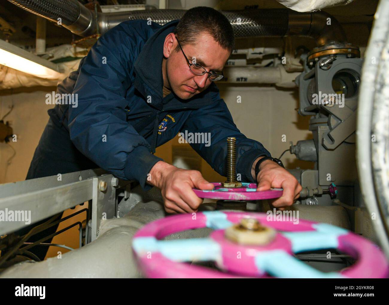 200122-N-PC620-0076 ARABIAN SEA (Jan. 22, 2020) Fire Controlman (Aegis ...