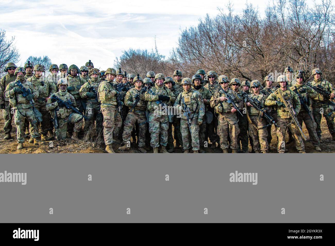 The scout platoon of Headquarters and Headquarters Company, 1st ...