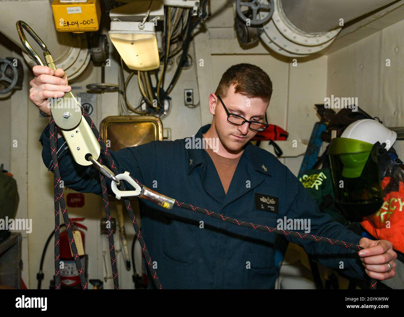 200123-N-PC620-0010 ARABIAN SEA (Jan. 23, 2020) Damage Controlman 2nd ...