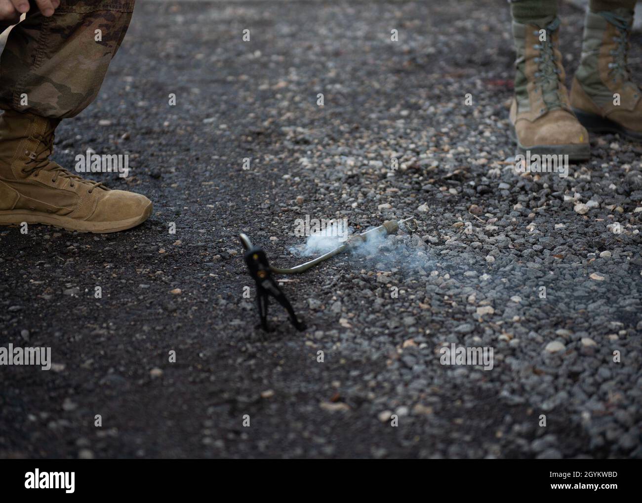 Fuse burn test hi-res stock photography and images - Alamy