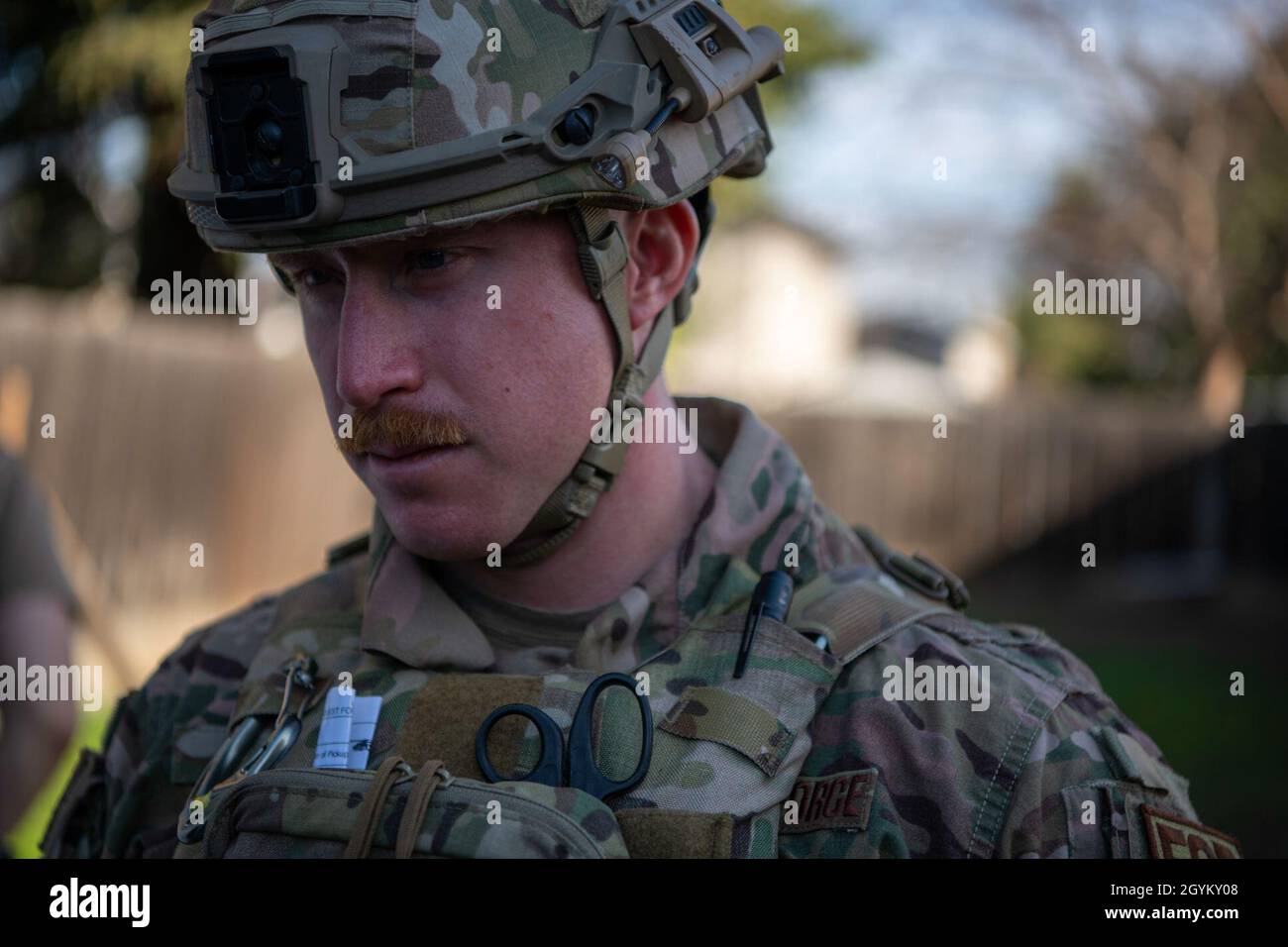 U.S. Air Force Tech. Sgt. Jason Clapp, 60th Civil Engineer Squadron ...