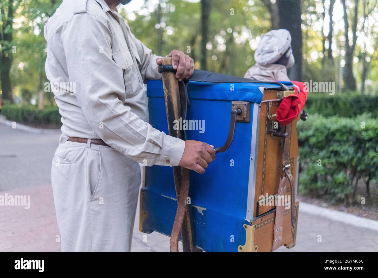 Barrel Organ Grinder High Resolution Stock Photography and Images - Alamy