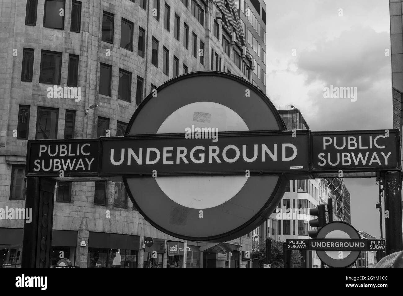 London Underground Subway sign. Black and white photography Stock Photo ...