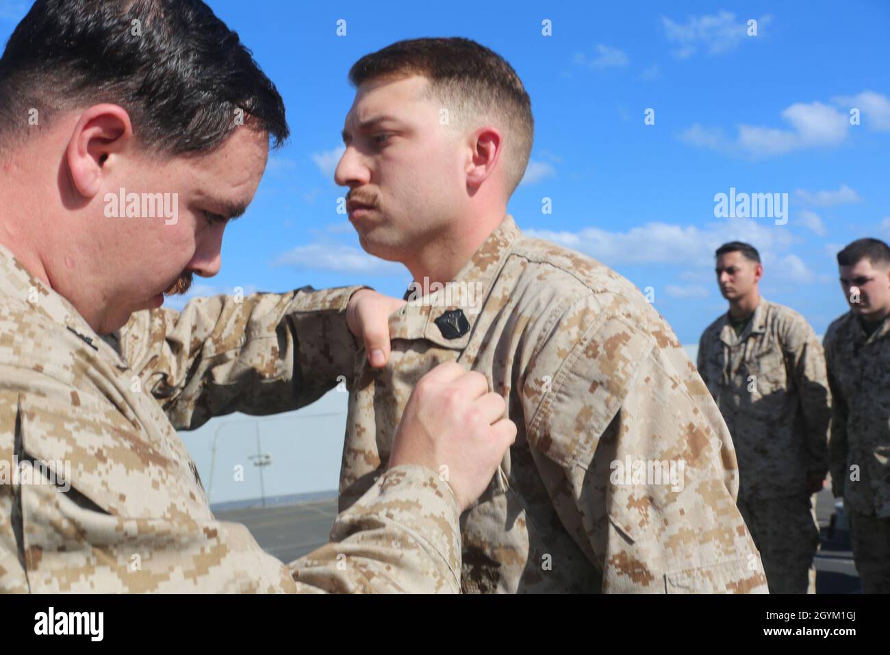 200125-M-MV109-1008 RED SEA (Jan. 25, 2020) Sailors assigned to Combat ...
