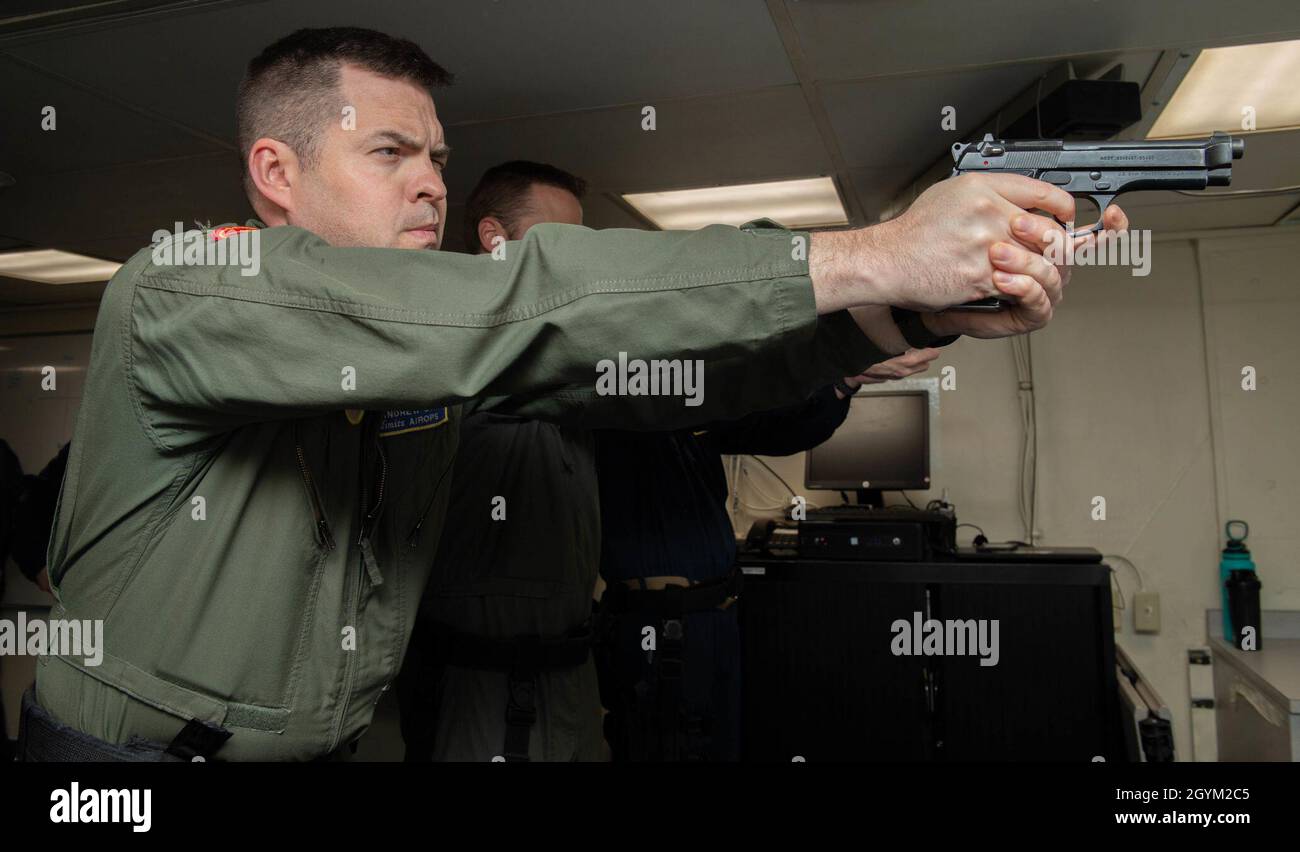 200125-N-FV045-1083 PACIFIC OCEAN (Jan. 24, 2020) Cmdr. Andrew Stiles ...