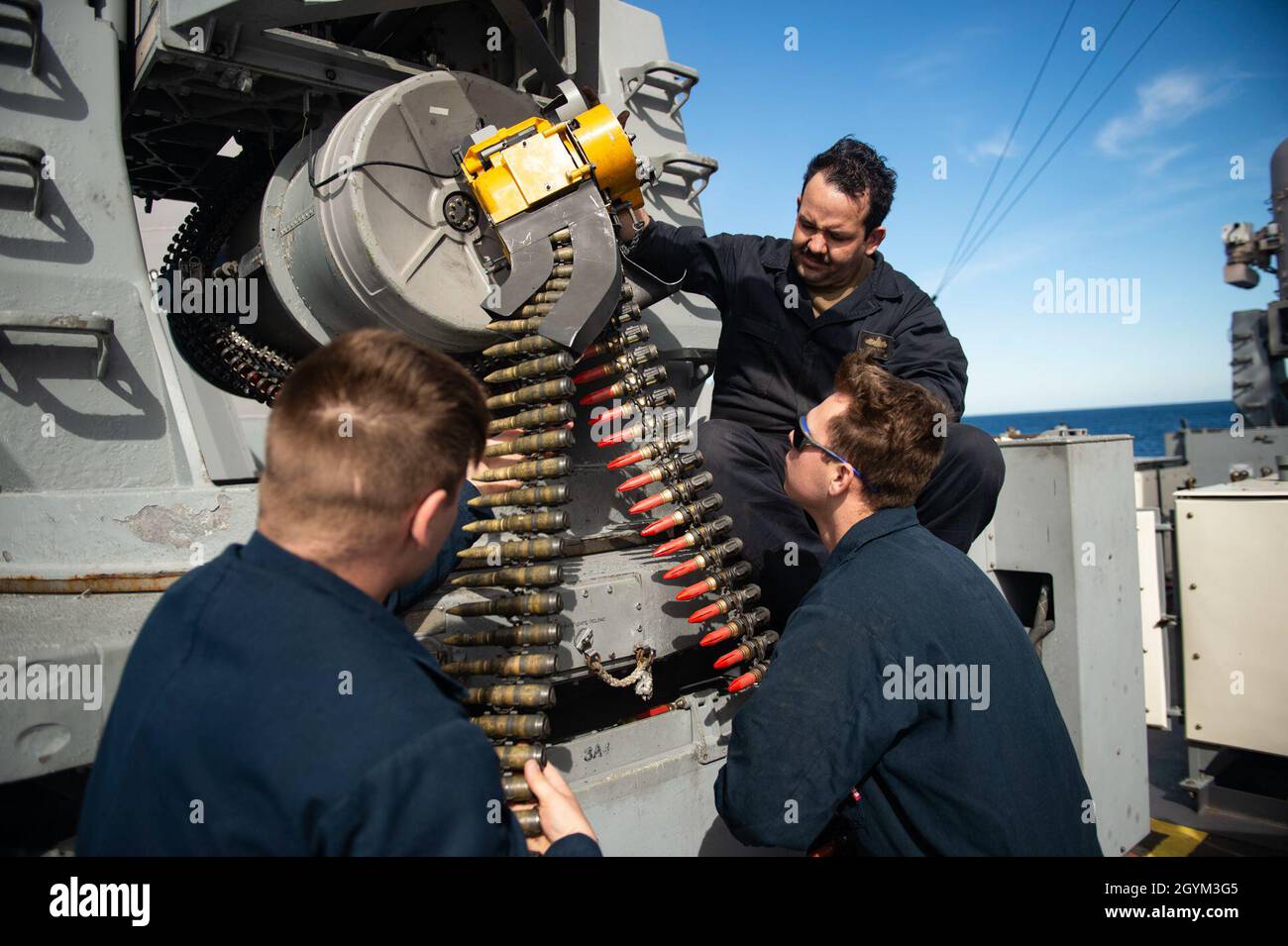 200126-N-PI330-0016 ATLANTIC OCEAN (Jan. 26, 2020) Fire Controlman ...