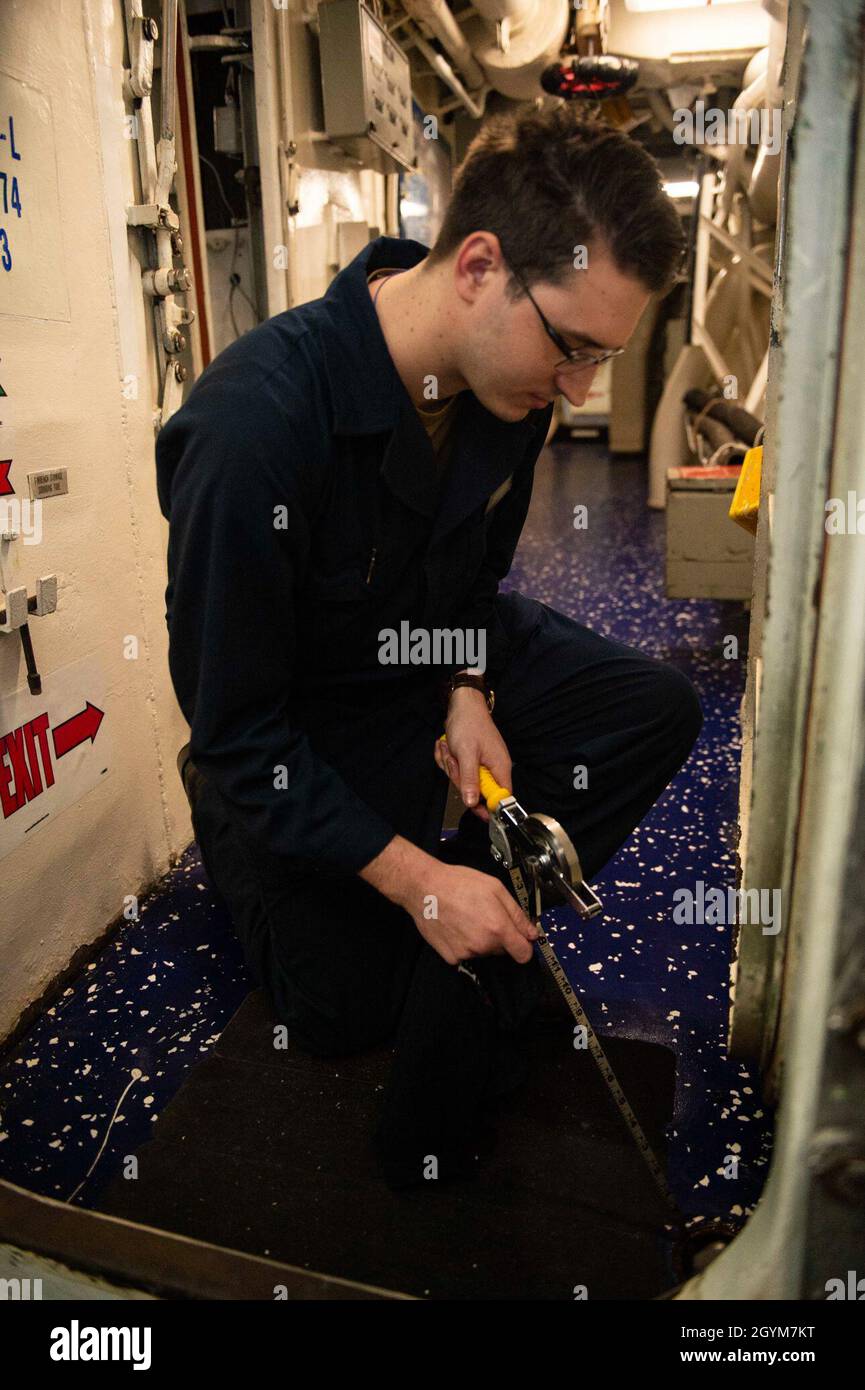 200128-N-PI330-0052 ATLANTIC OCEAN (Jan. 28, 2020) Fireman Austin Hicks ...