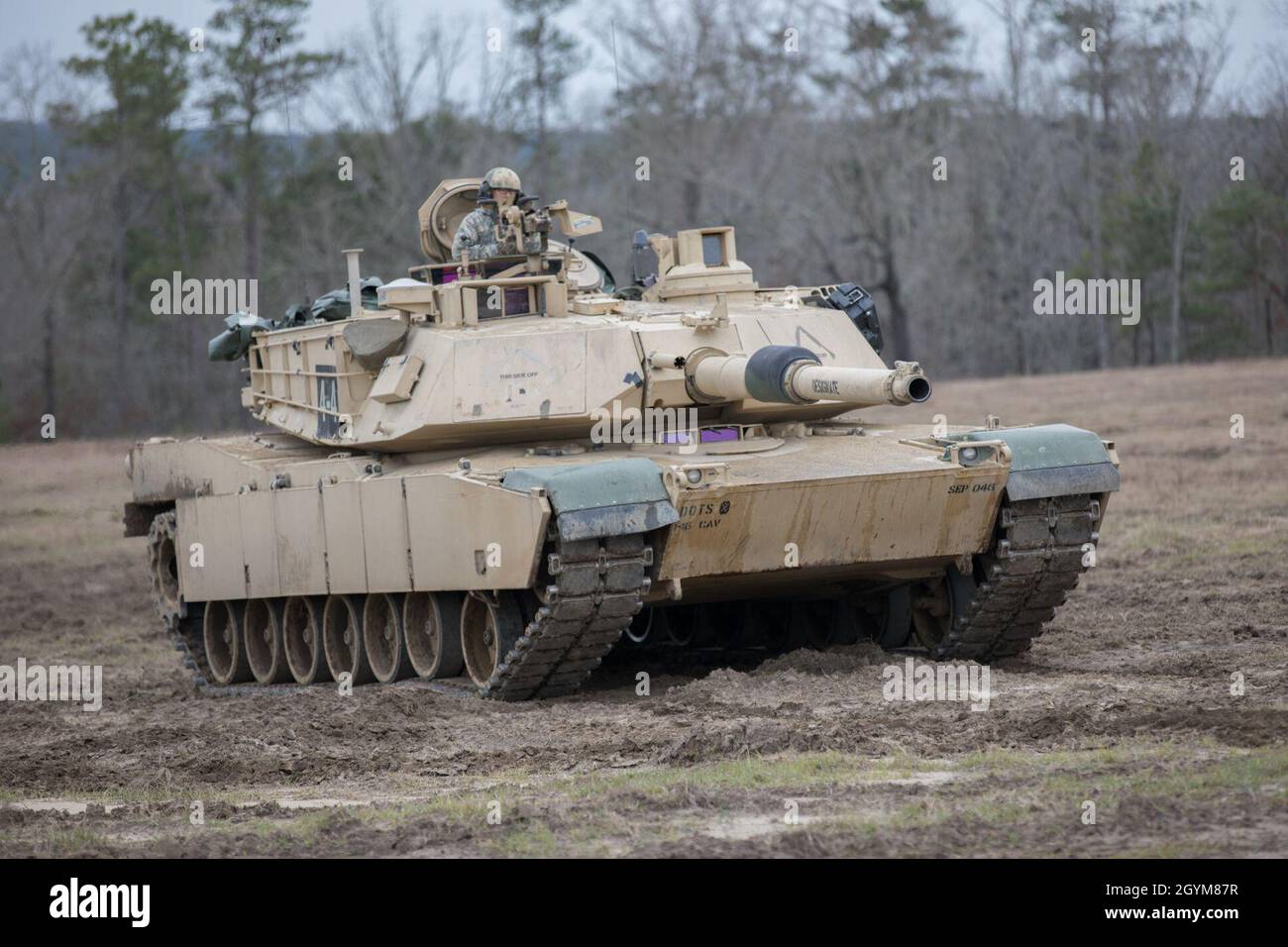 A group of U.S. Army 2LTs, assigned to Class 19-008 in Armor Basic ...