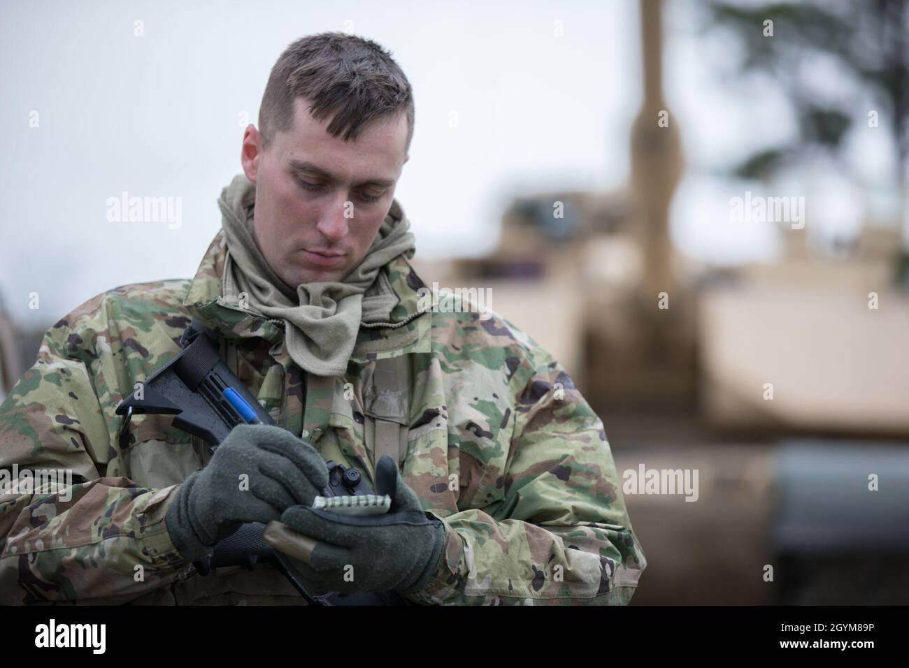 A U.S. Army 2LT, assigned to Class 19-008 in Armor Basic Officer ...
