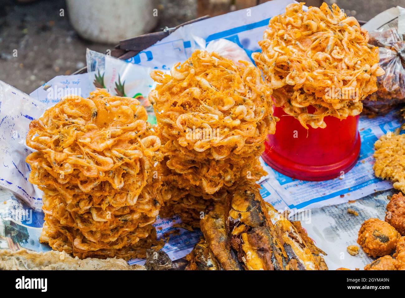 Fried shrimp street snack in Yangon, Myanmar Stock Photo - Alamy