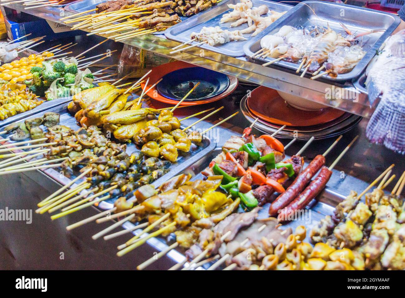Street food snacks in yangon hi-res stock photography and images - Alamy