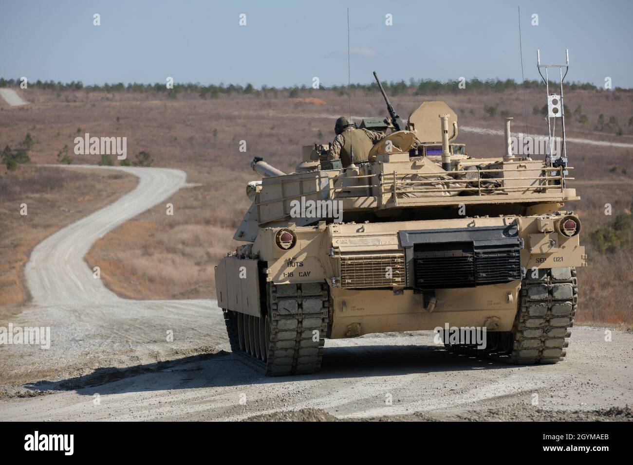 A group of U.S. Army 2LTs, assigned to Class 20-002 in Armor Basic ...