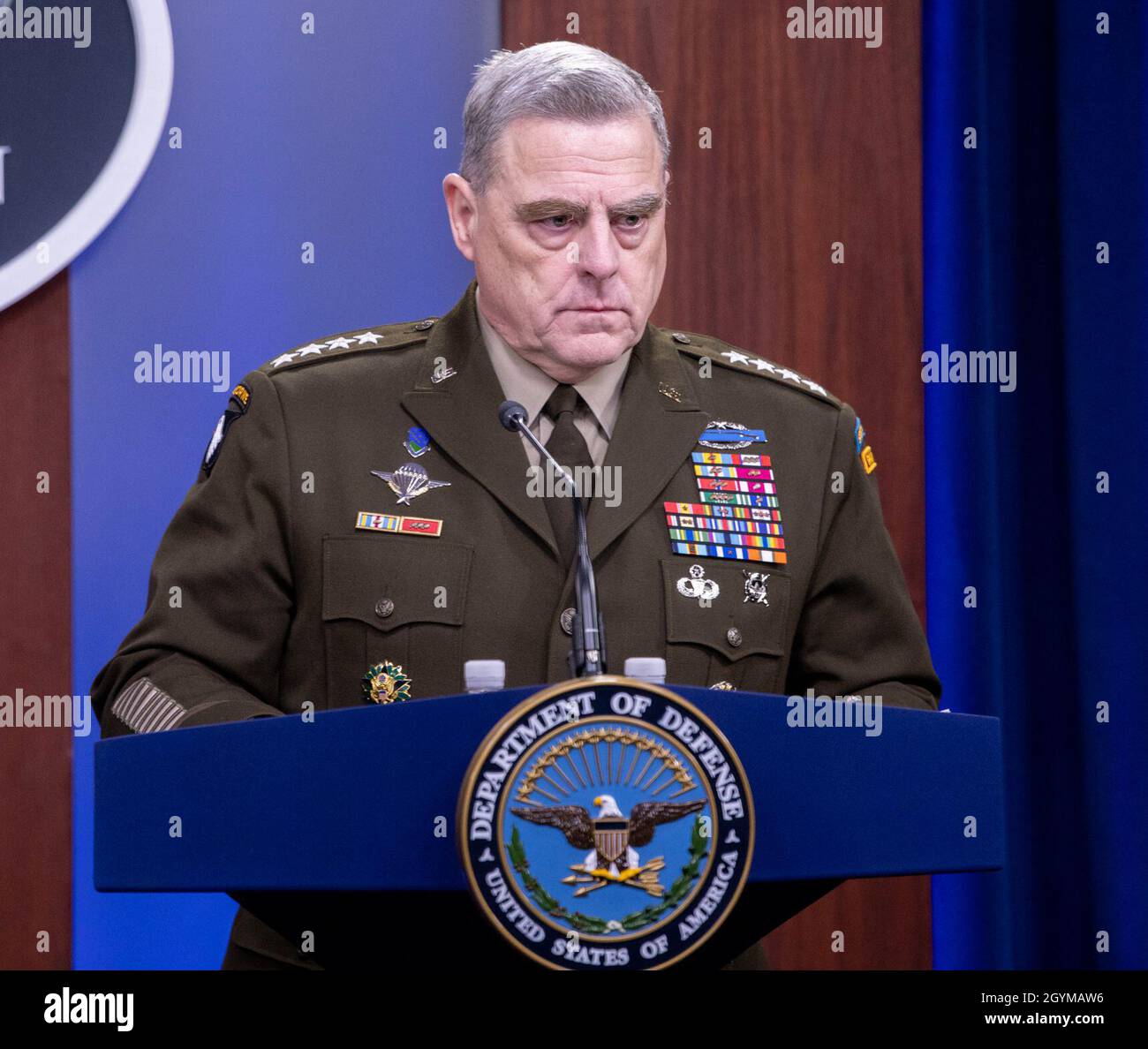 Defense Secretary Mark T. Esper and Chairman of the Joint Chiefs of ...