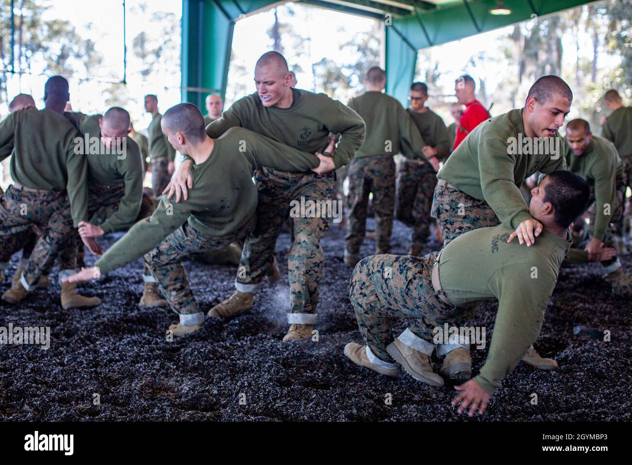 Recruits with Charlie Company, 1st Recruit Training Battalion practiced ...