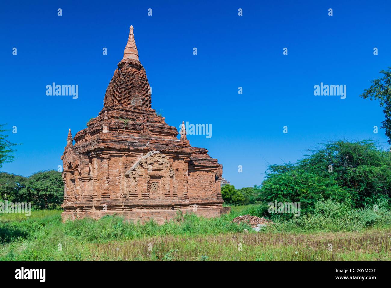 Small spires hi-res stock photography and images - Alamy