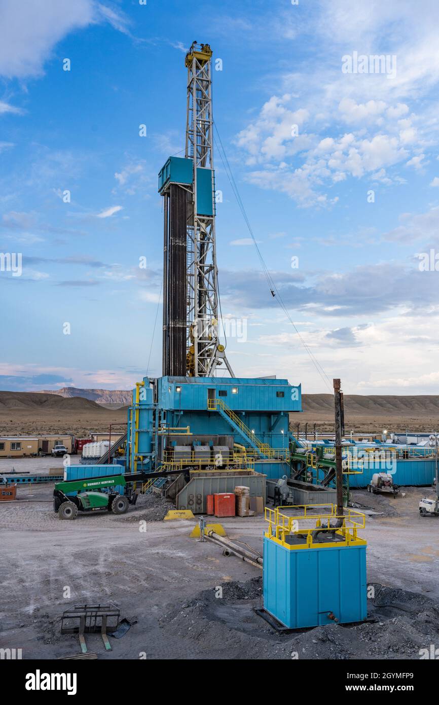 3000 horsepower rig hi-res stock photography and images - Alamy