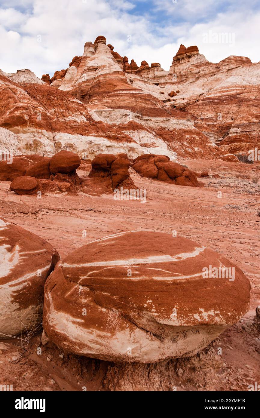 Mudheads hi-res stock photography and images - Alamy