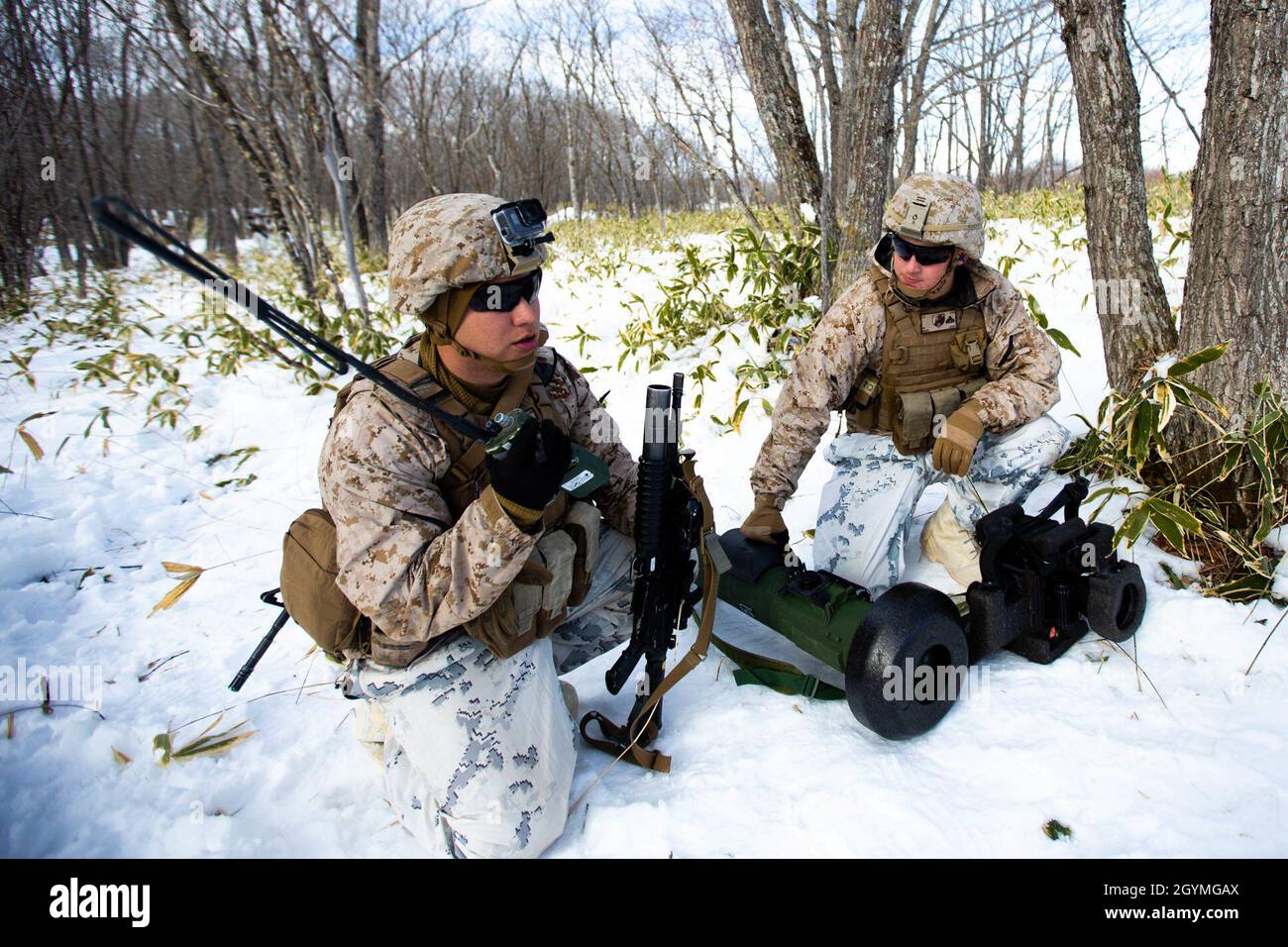 U S Marines From 1st Battalion 25th Marine Regiment Prepare To Fire