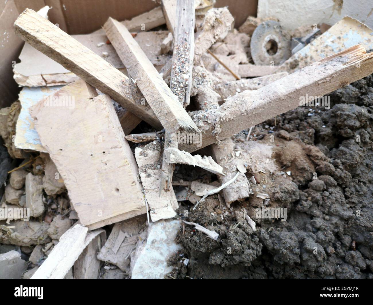 Building materials pile hi-res stock photography and images - Alamy