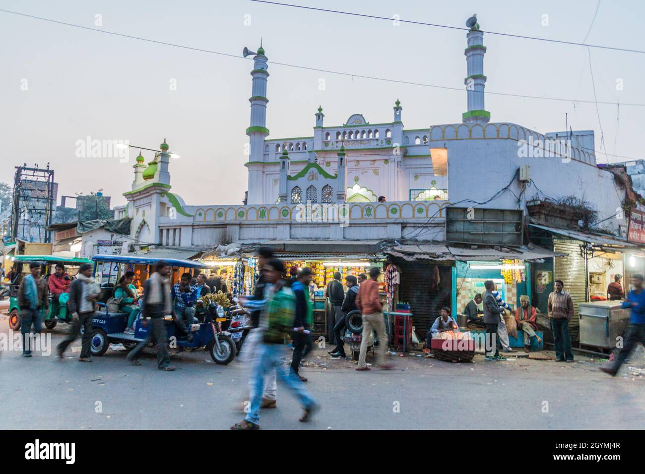 Small mosque india prayer hi-res stock photography and images - Alamy