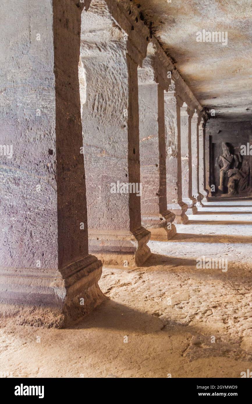 Archways at Kailasa Temple in Ellora, Maharasthra state, India Stock ...