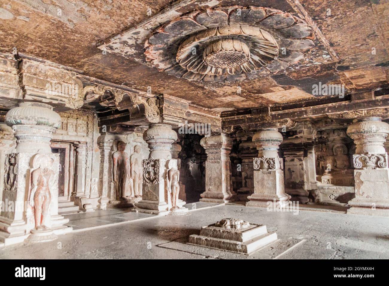 Interior of Indra Sabha Jain cave in Ellora, Maharasthra state, India ...