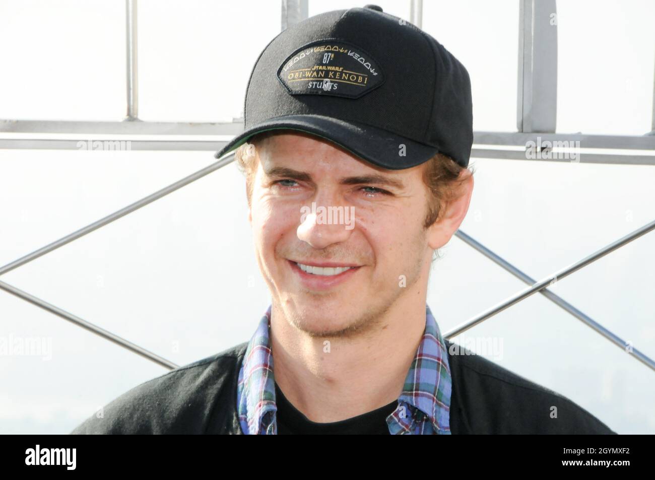 New York, USA. 08th Oct, 2021. Hayden Christensen poses for photos at ...