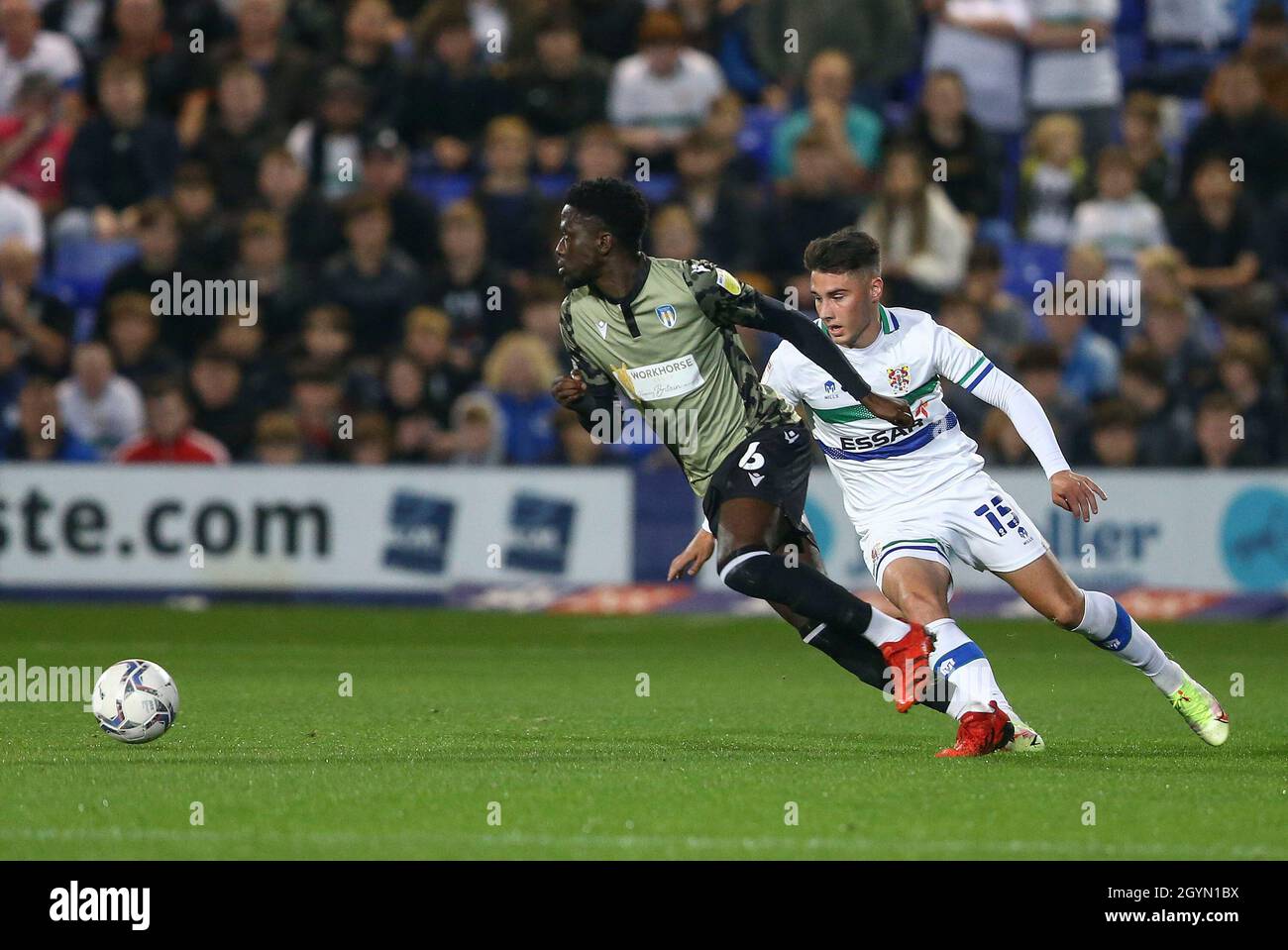 Callum chambers 2021 hi-res stock photography and images - Alamy