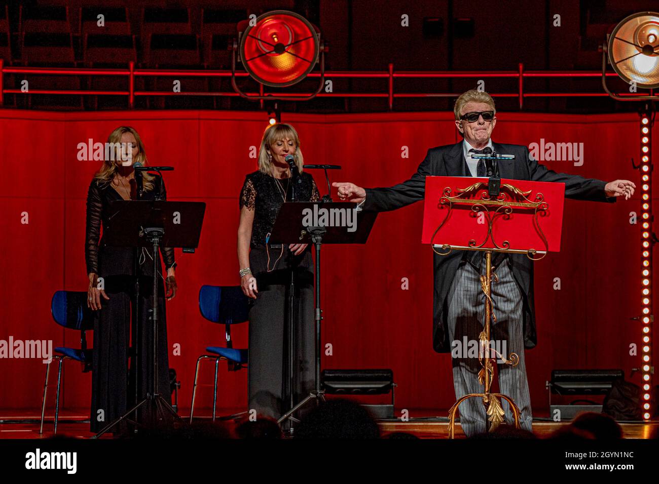 Duesseldorf, Germany. 08th Oct, 2021. The singer Heino performs at the ...