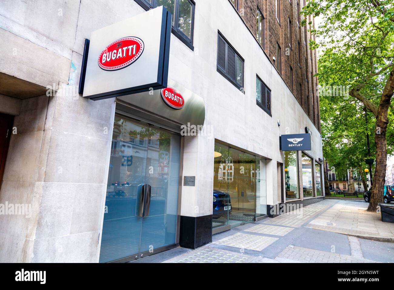 Bugatti showroom on Bruton Street, Mayfair, London, UK Stock Photo - Alamy