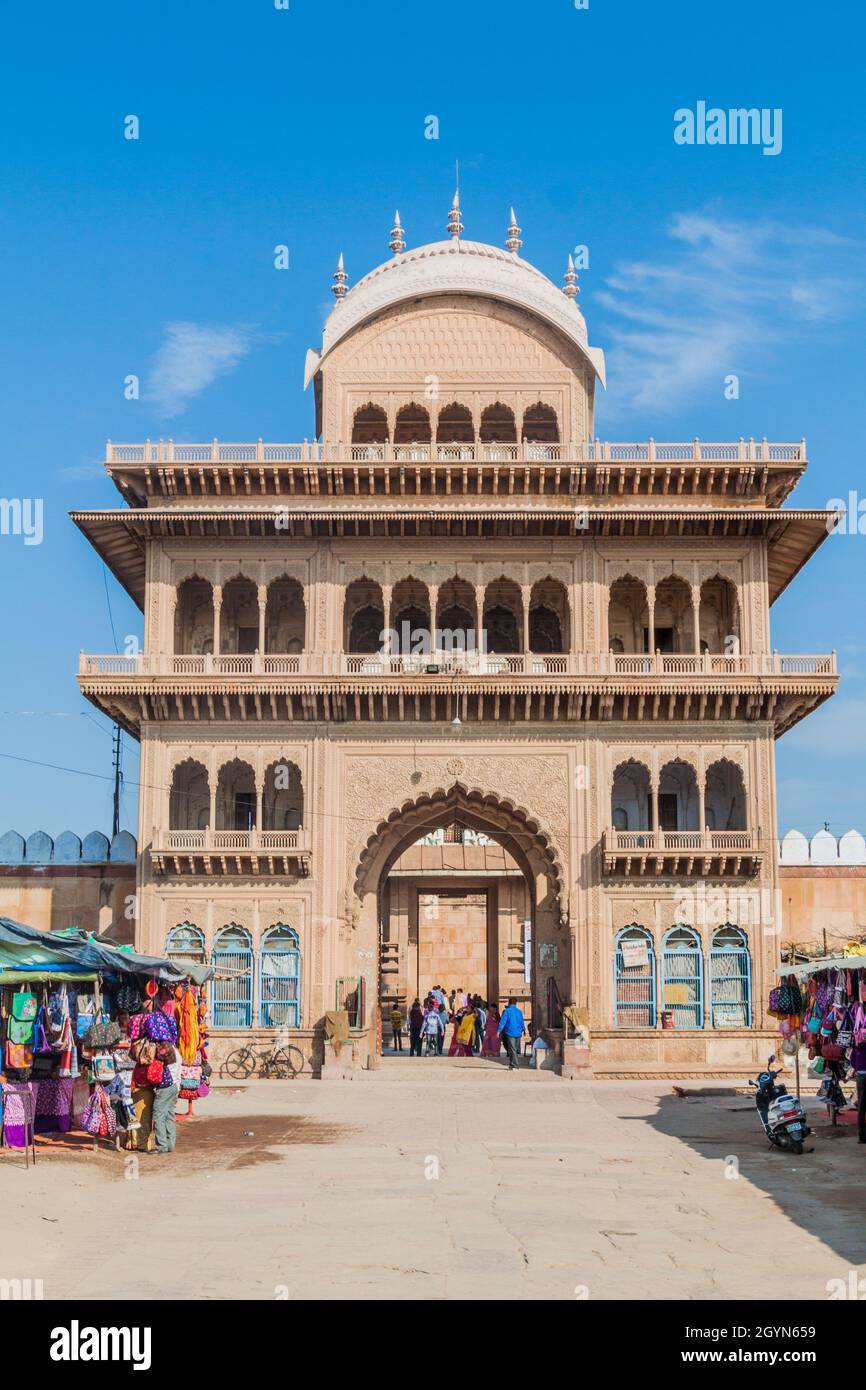 VRINDAVAN, INDIA - FEBRUARY 18, 2017: Gateway of Rangaji temple in ...