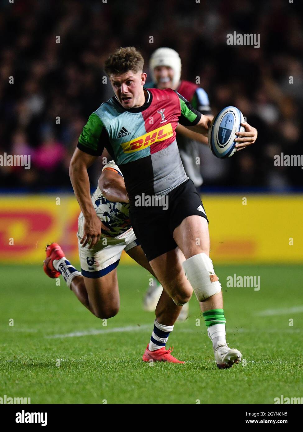 Twickenham Stoop Stadium, UK, UK. 8th October, 2021. Harlequins' Luke ...