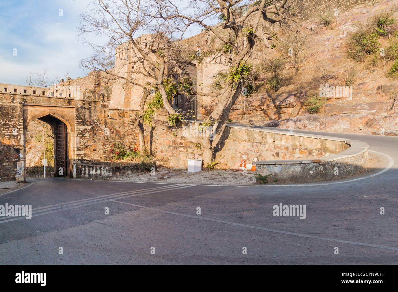 Jorla Pol and Lakshman Pole gates of Chittor Fort in Chittorgarh ...