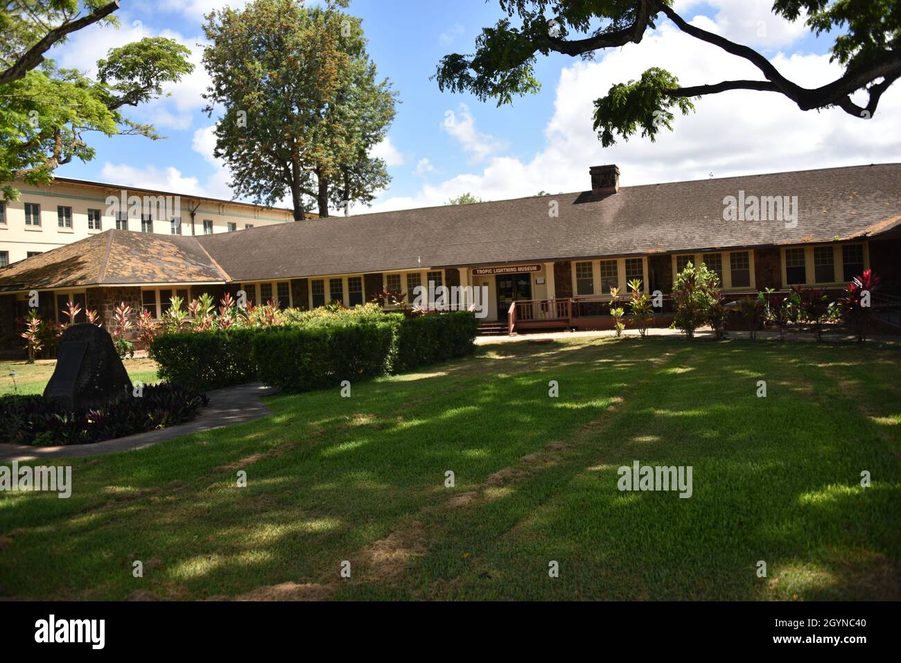 M4a3e8 sherman tank hi-res stock photography and images - Alamy