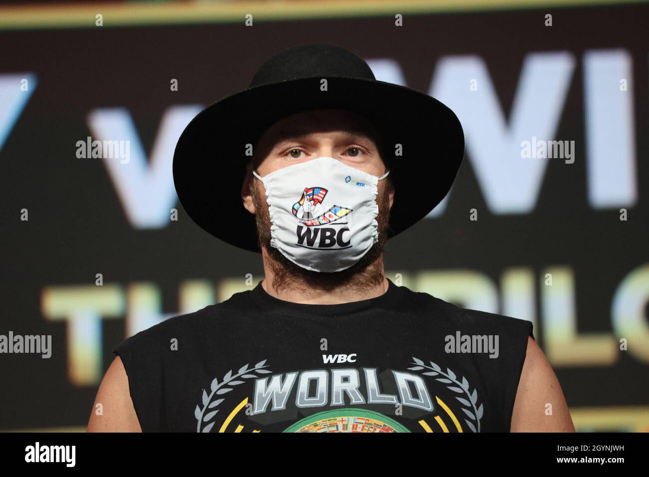 Deontay wilder mask hi-res stock photography and images - Alamy