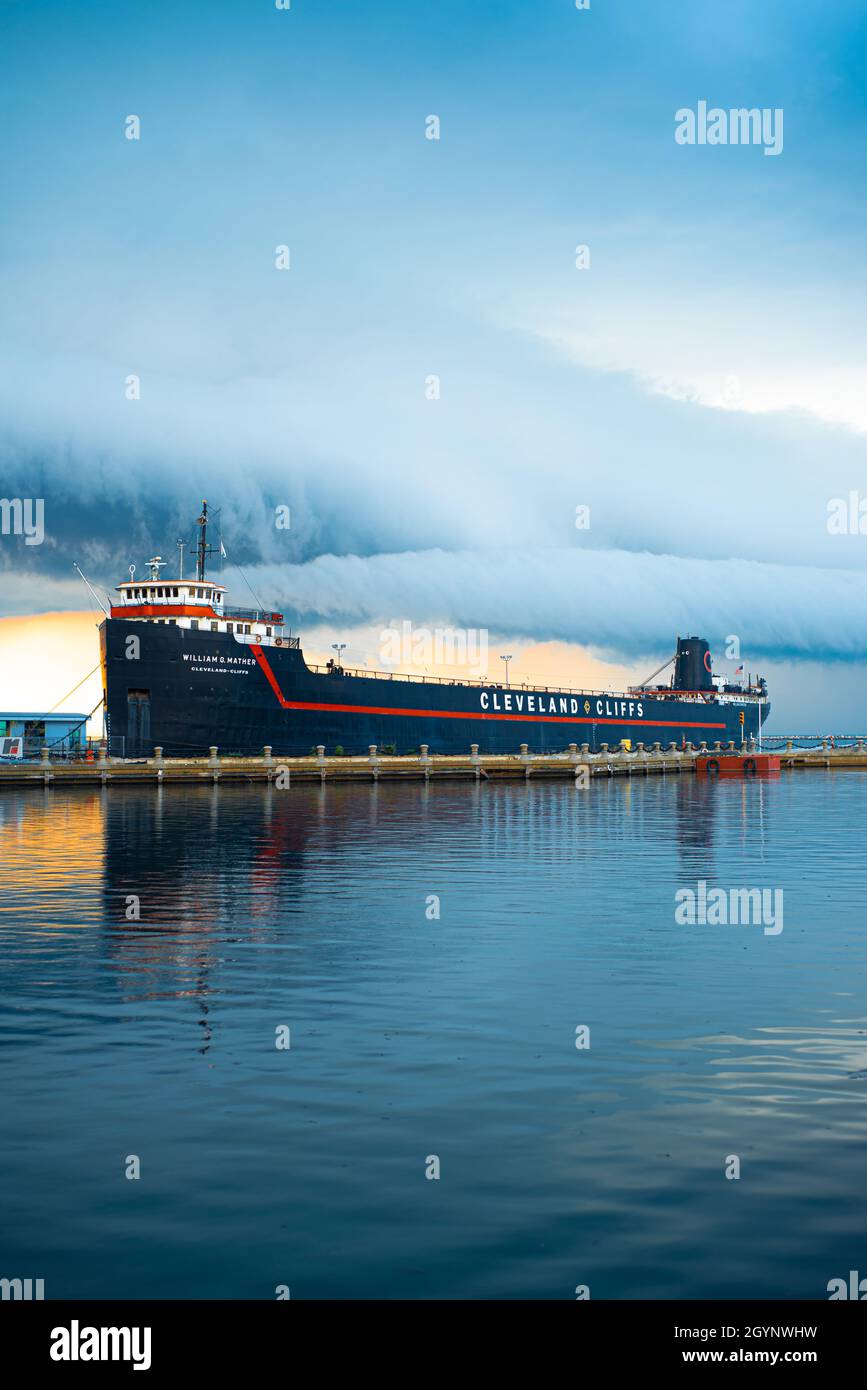 William mather ship hi-res stock photography and images - Alamy