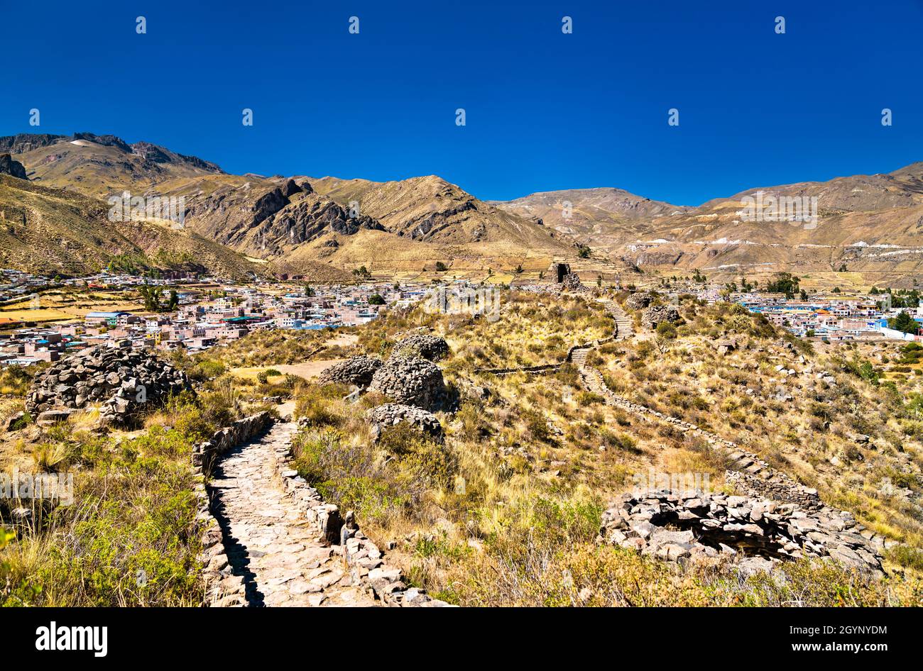 Pre-Incan ruins at Chivay in Peru Stock Photo - Alamy
