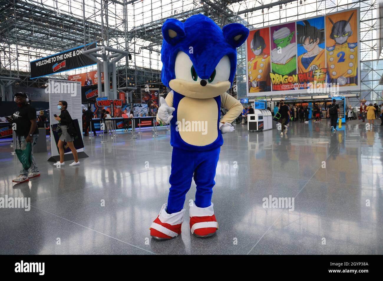 Lucas from New York dressed as Sonic the Hedgehog at the Jacob Javits ...