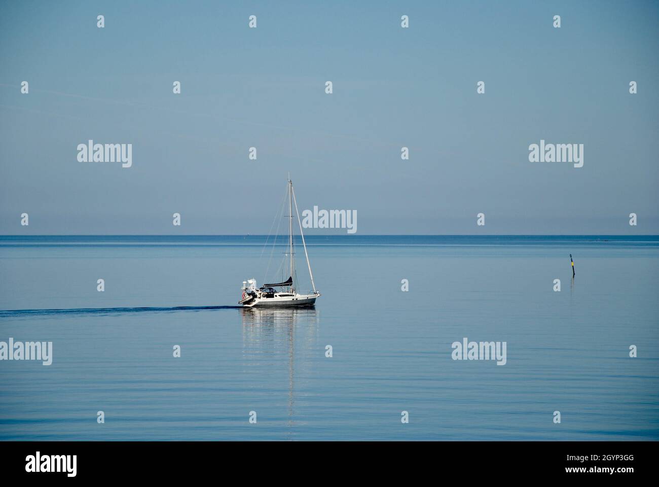 Boat on open sea outside Fjällbacka archipelago in the North Sea Stock ...