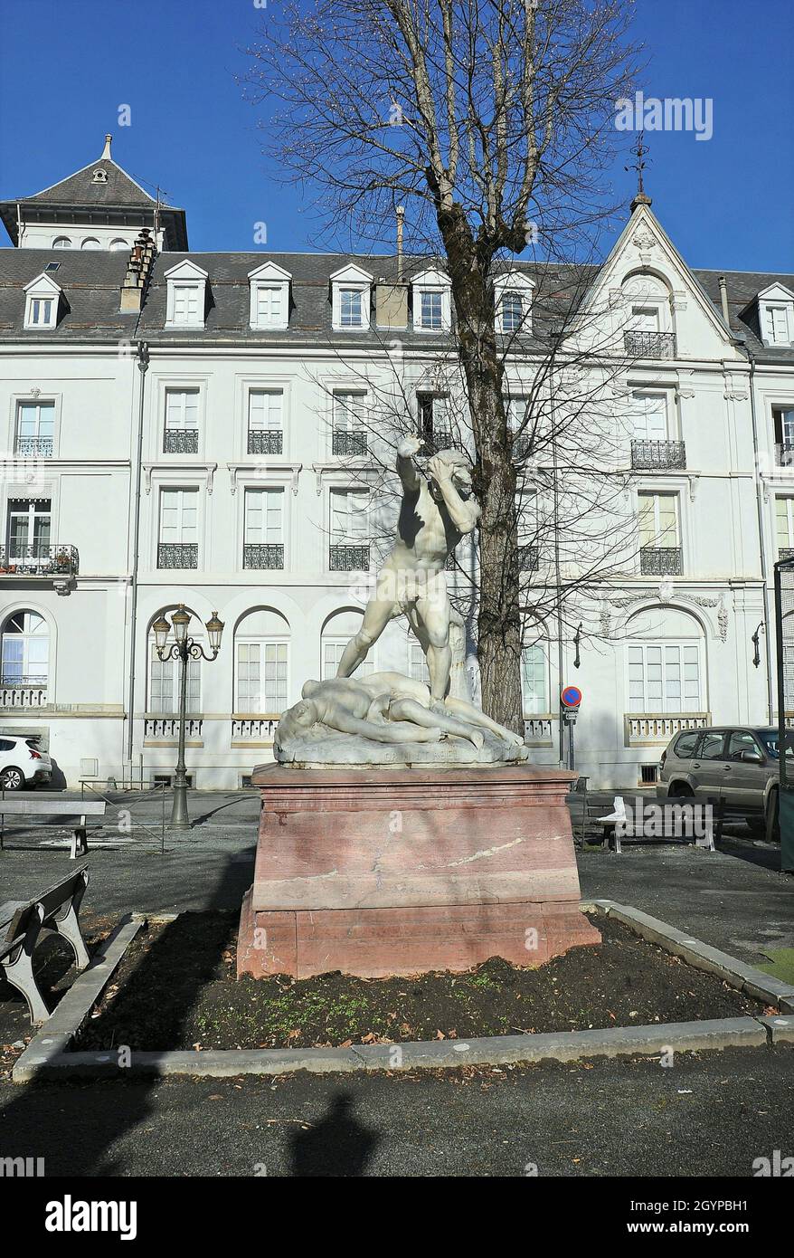 Statue of cain and abel hi-res stock photography and images - Alamy