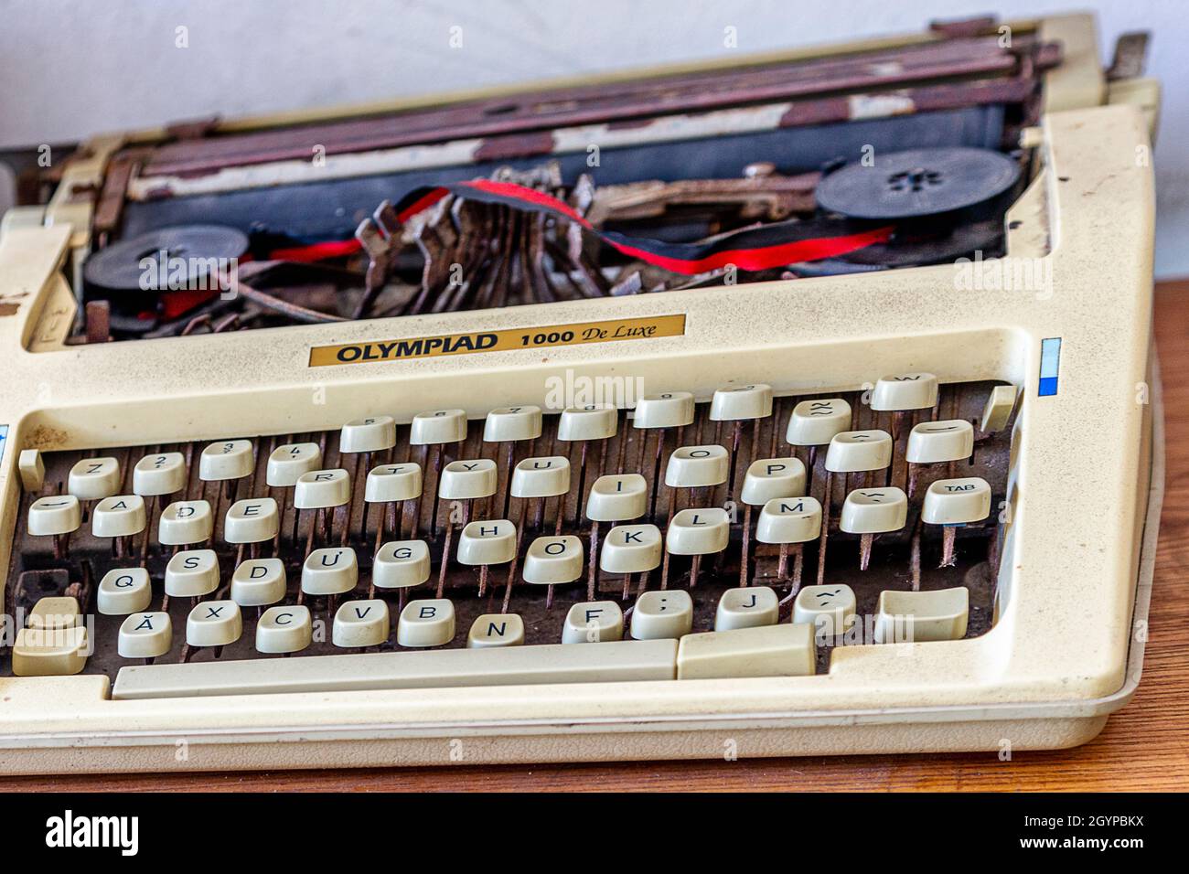 Manual typewriter hi-res stock photography and images - Alamy