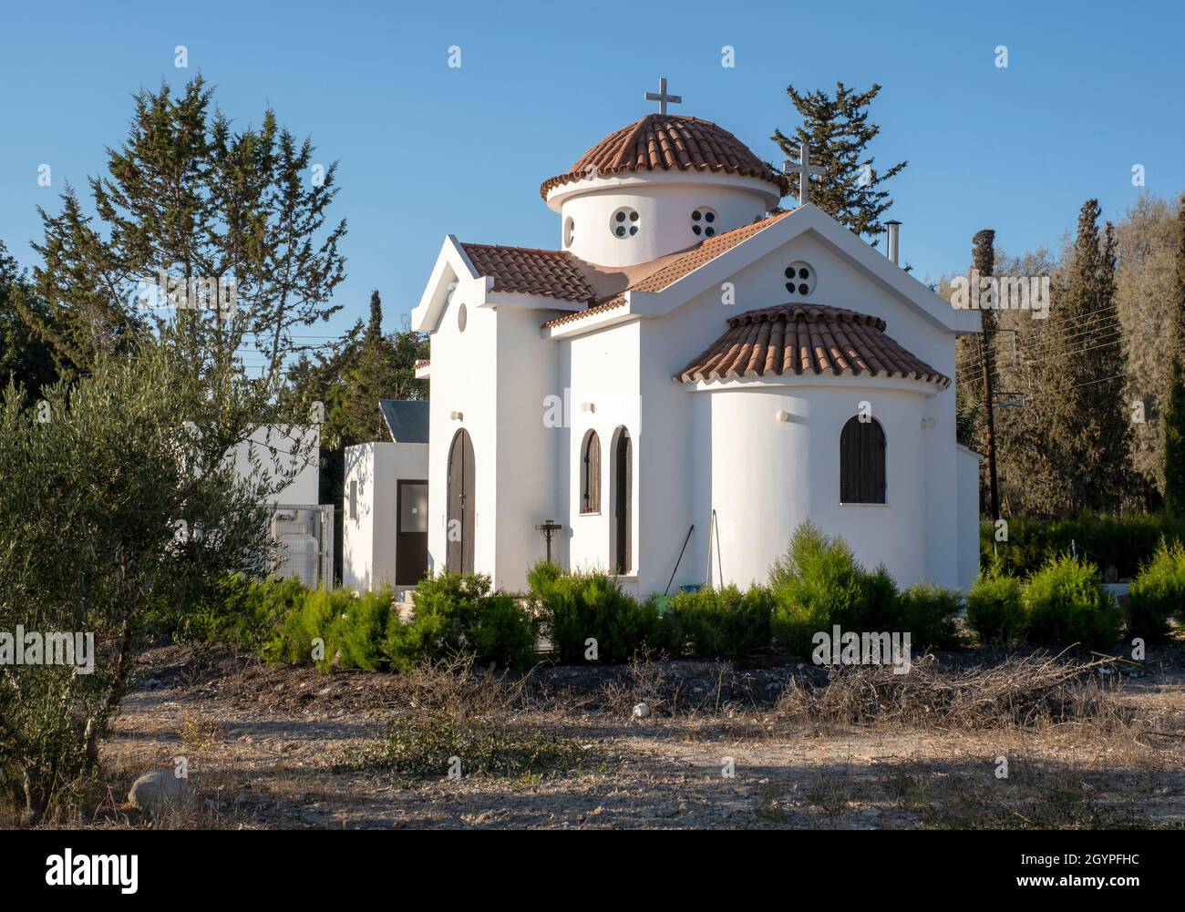 Paphos town centre church hi-res stock photography and images - Alamy