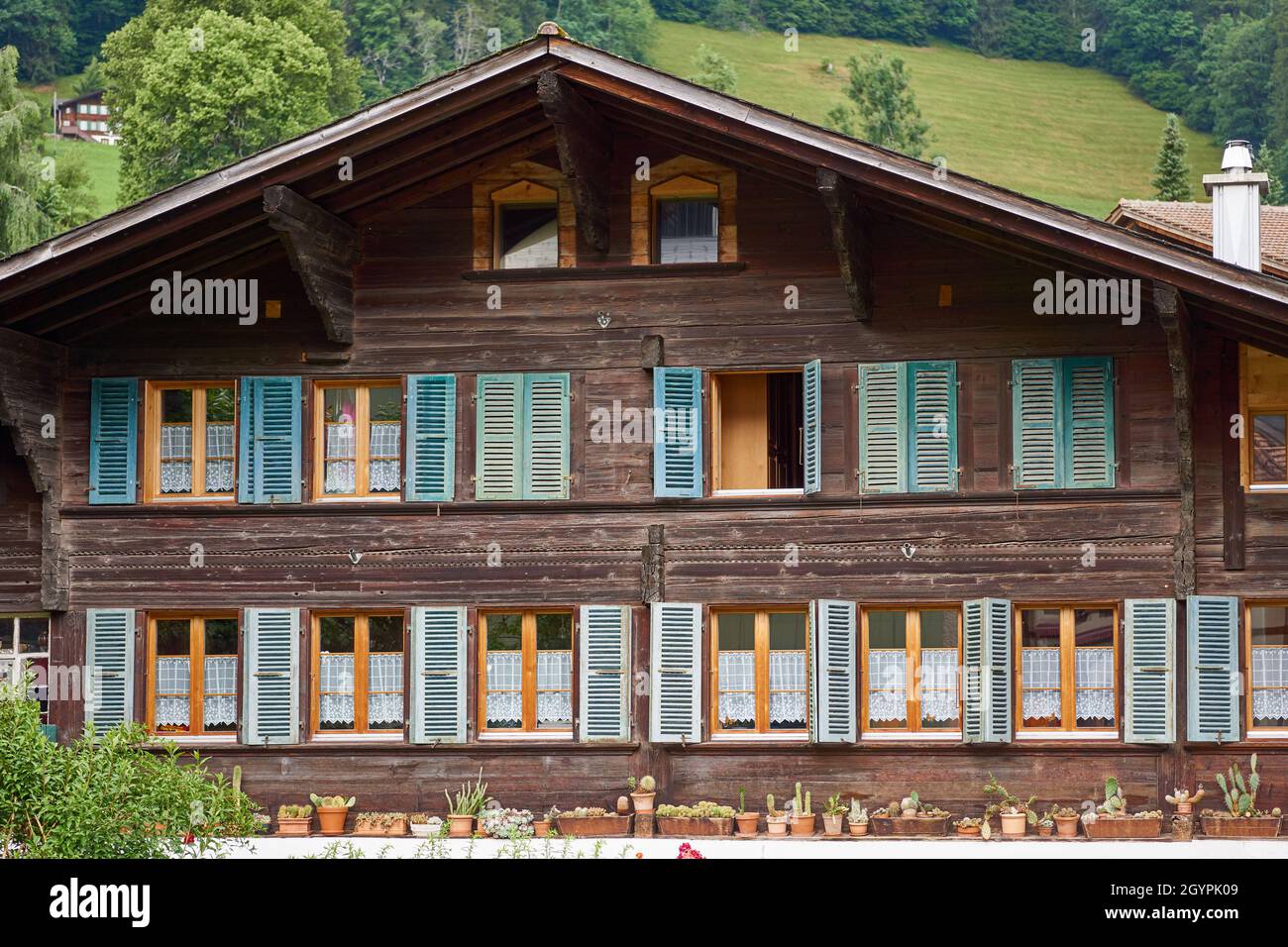 Swiss chalet - Simmental, Berner Oberland, Switzerland Stock Photo - Alamy