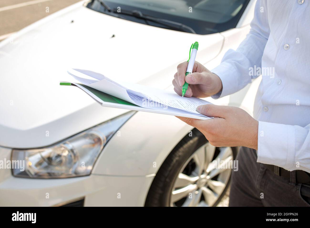 Signing wall hi-res stock photography and images - Alamy