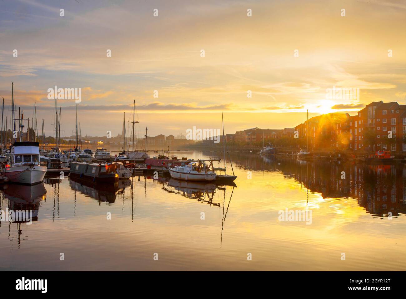 Sunrise over Preston Riverside Marina, Lancashire. UK Weather; Oct 2010 ...