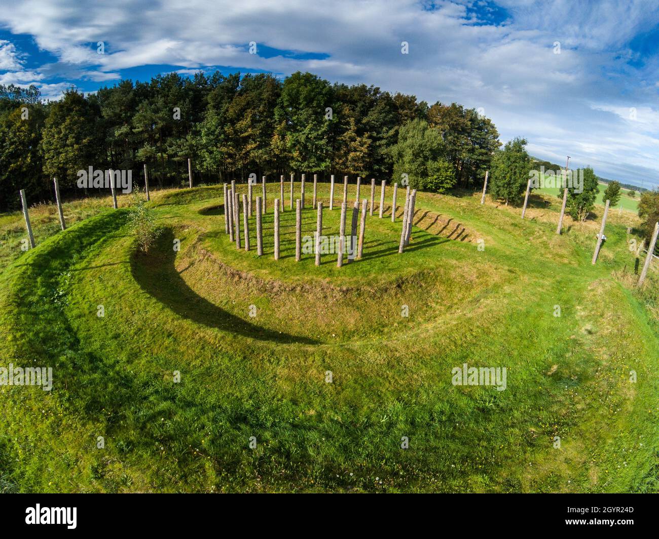 Wood henge hi-res stock photography and images - Alamy